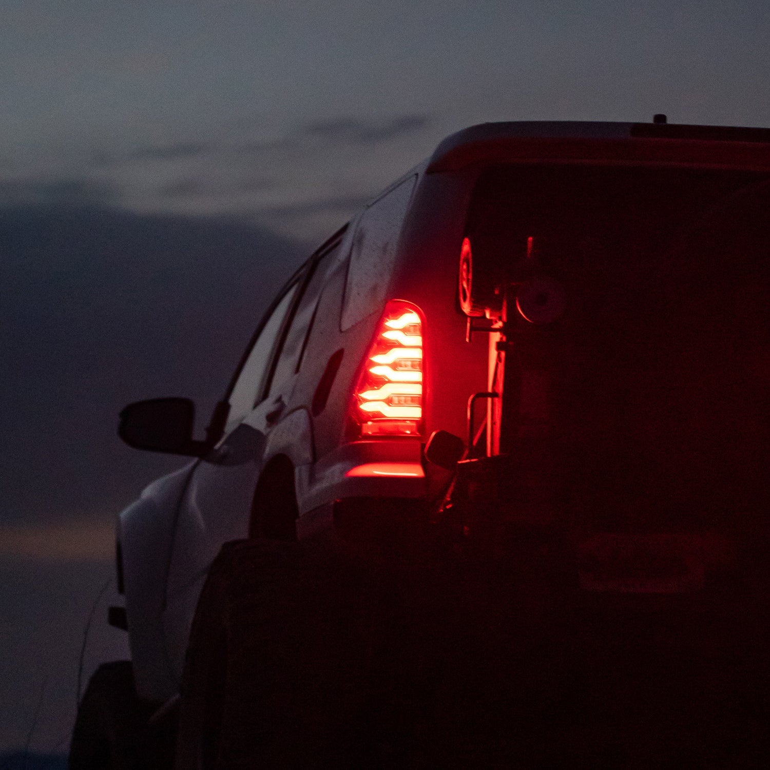 03-09 Toyota 4Runner LUXX-Series LED Tail Lights Black-Red | AlphaRex