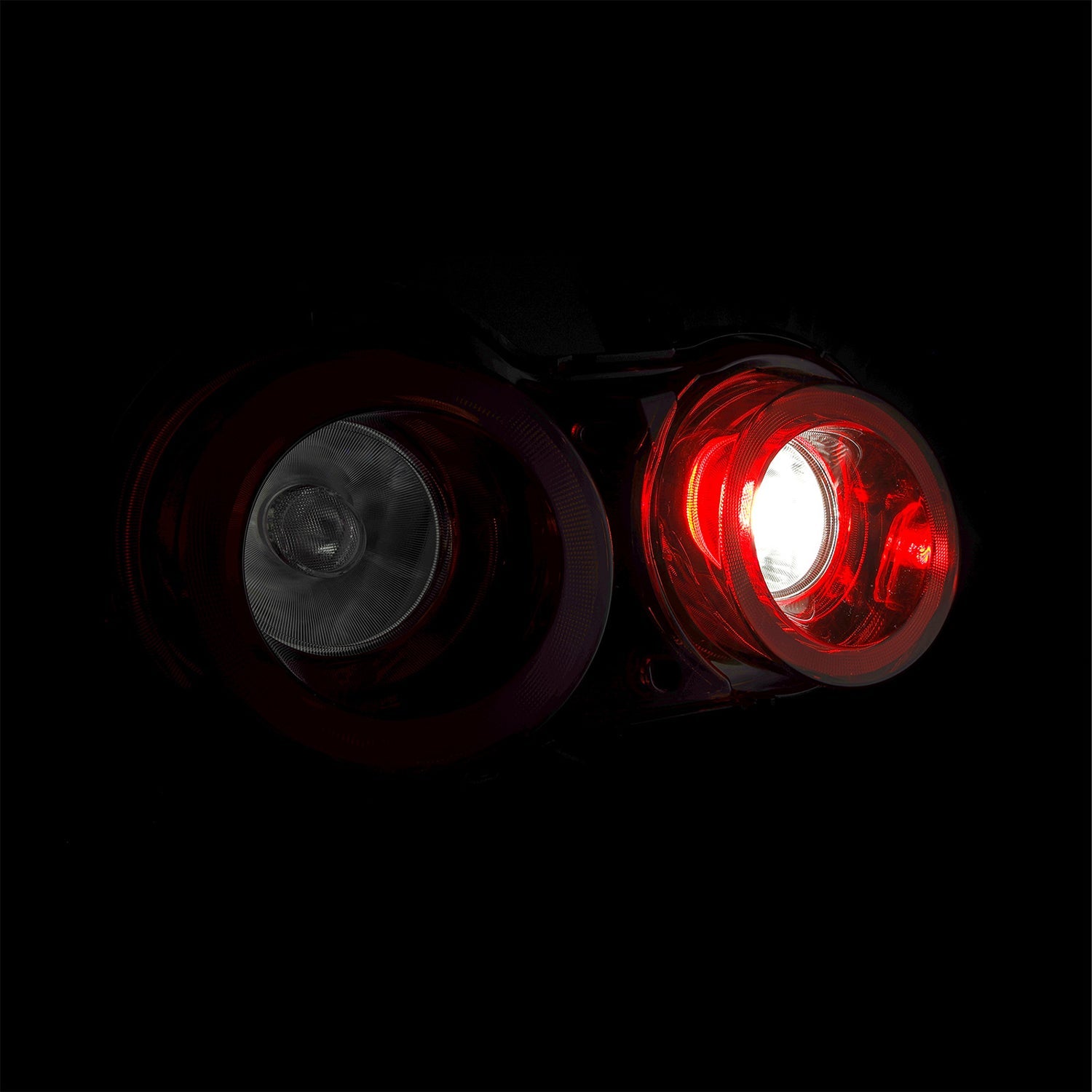 09-25 Nissan GT-R NOVA-Series Prismatic LED Tail Lights Red Clear ...