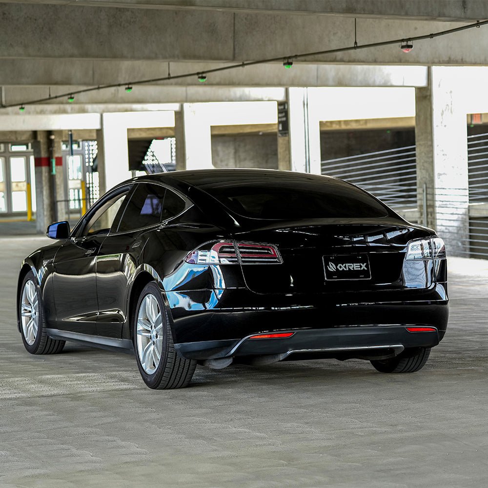 12-21 Tesla Model S LUXX-Series LED Tail Lights Black-Red (With Black ...