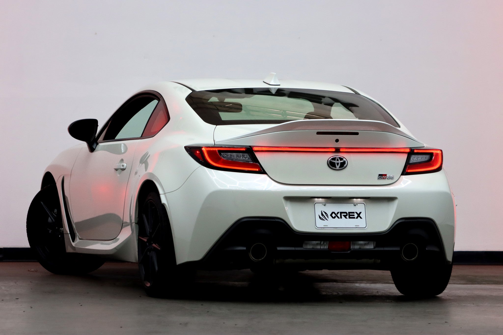 21-26 Toyota GR86/Subaru BRZ LUXX-Series LED Trunk Light Smoke | AlphaRex