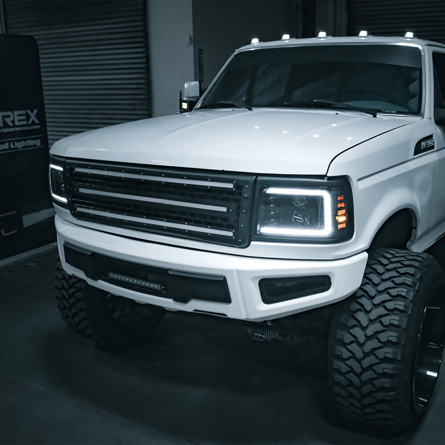 92-96 Ford OBS F-Series/Bronco PRO-Series Halogen Projector Headlights ...