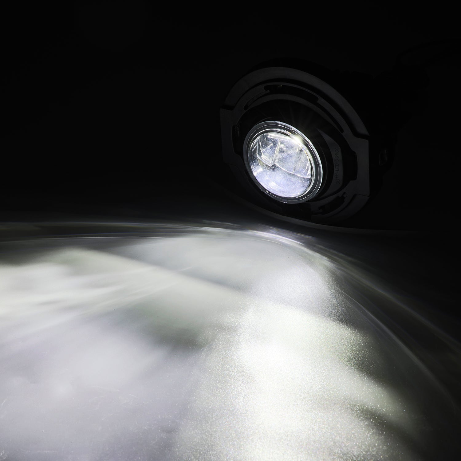 Universal Chrysler/Dodge/Jeep LED Projector Fog Lights (White Output ...